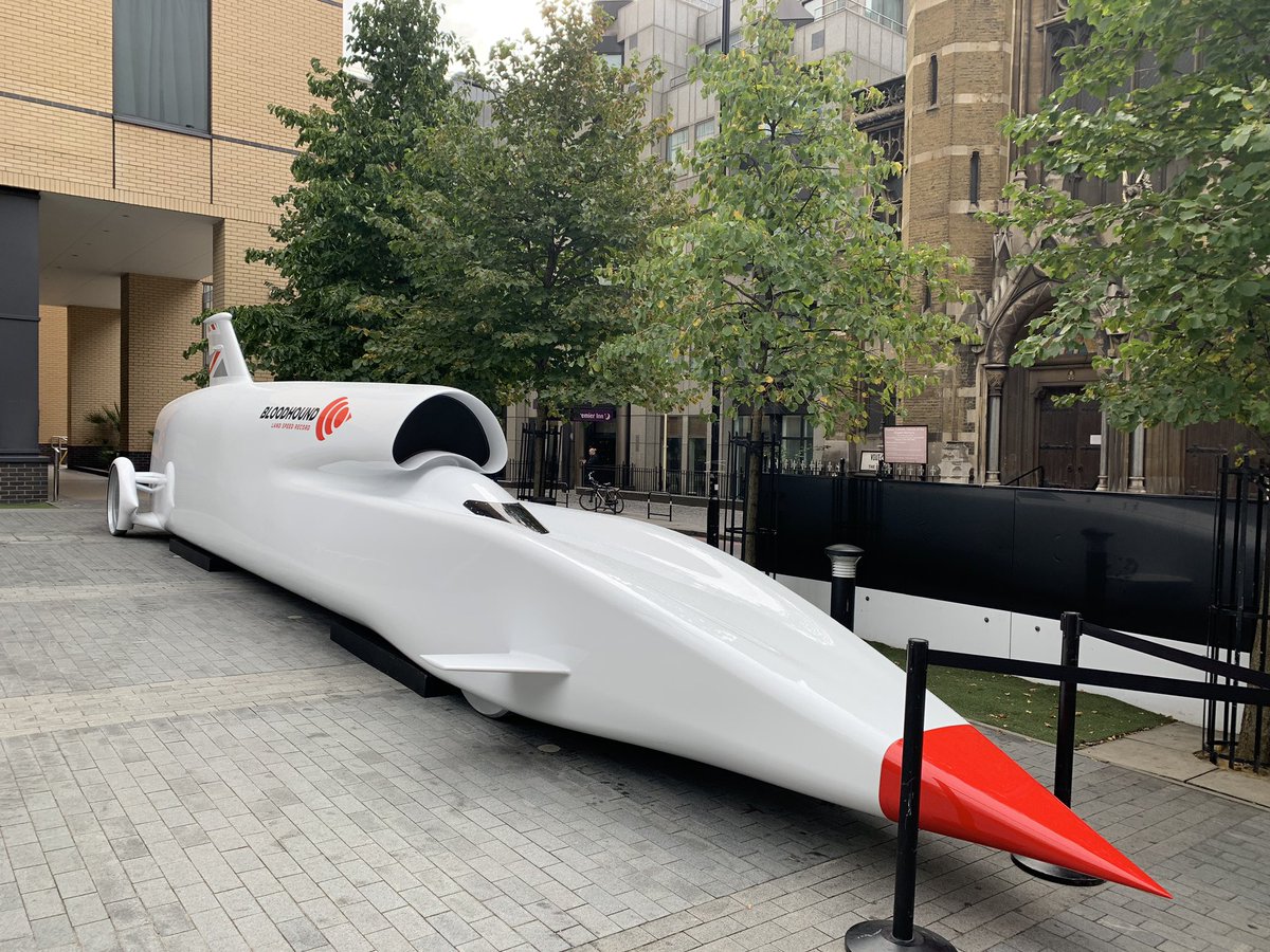 Graphite AM supports Bloodhound LSR supersonic car
