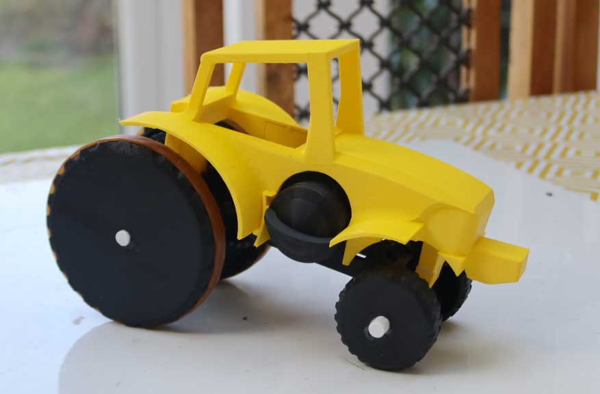 YouTuber presents 3D-printed tractor with rubber-band motor - with free ...
